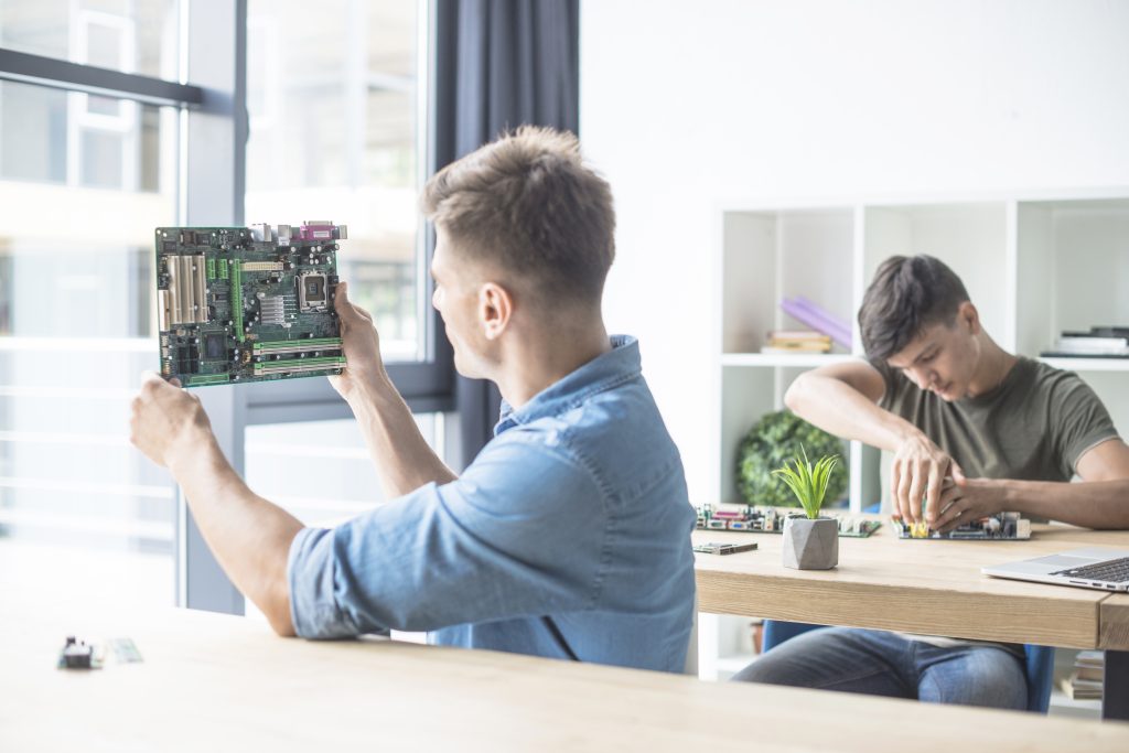 Understanding Load Capacitance: A Complete Guide for Electronic Devices ...